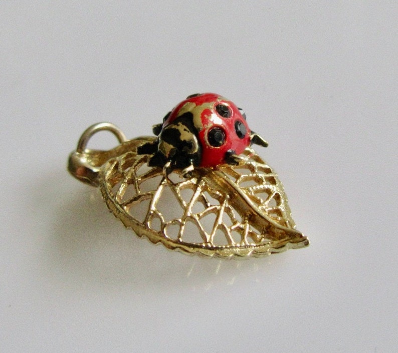 Nuvo 9ct Gold Ladybird Bug on a Leaf Articulated Enamel Charm - Etsy