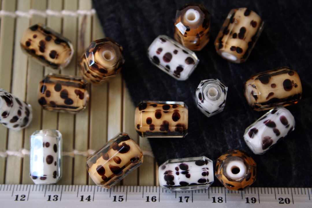 Animal Print Design Handmade Faceted Lampwork Glass Beads (6-beads Pack ...