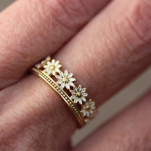 Daisy Ring. Gold Over Sterling and White Enamel. Dainty Adjustable ...