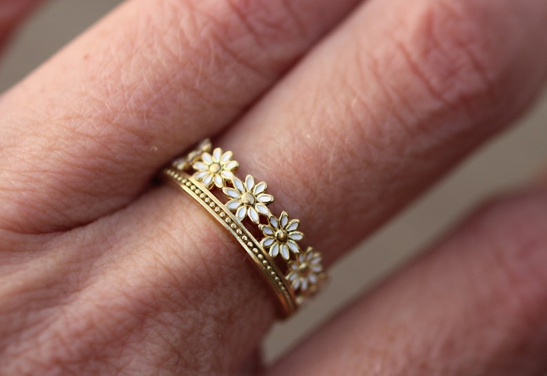 Daisy Ring. Gold Over Sterling and White Enamel. Dainty - Etsy