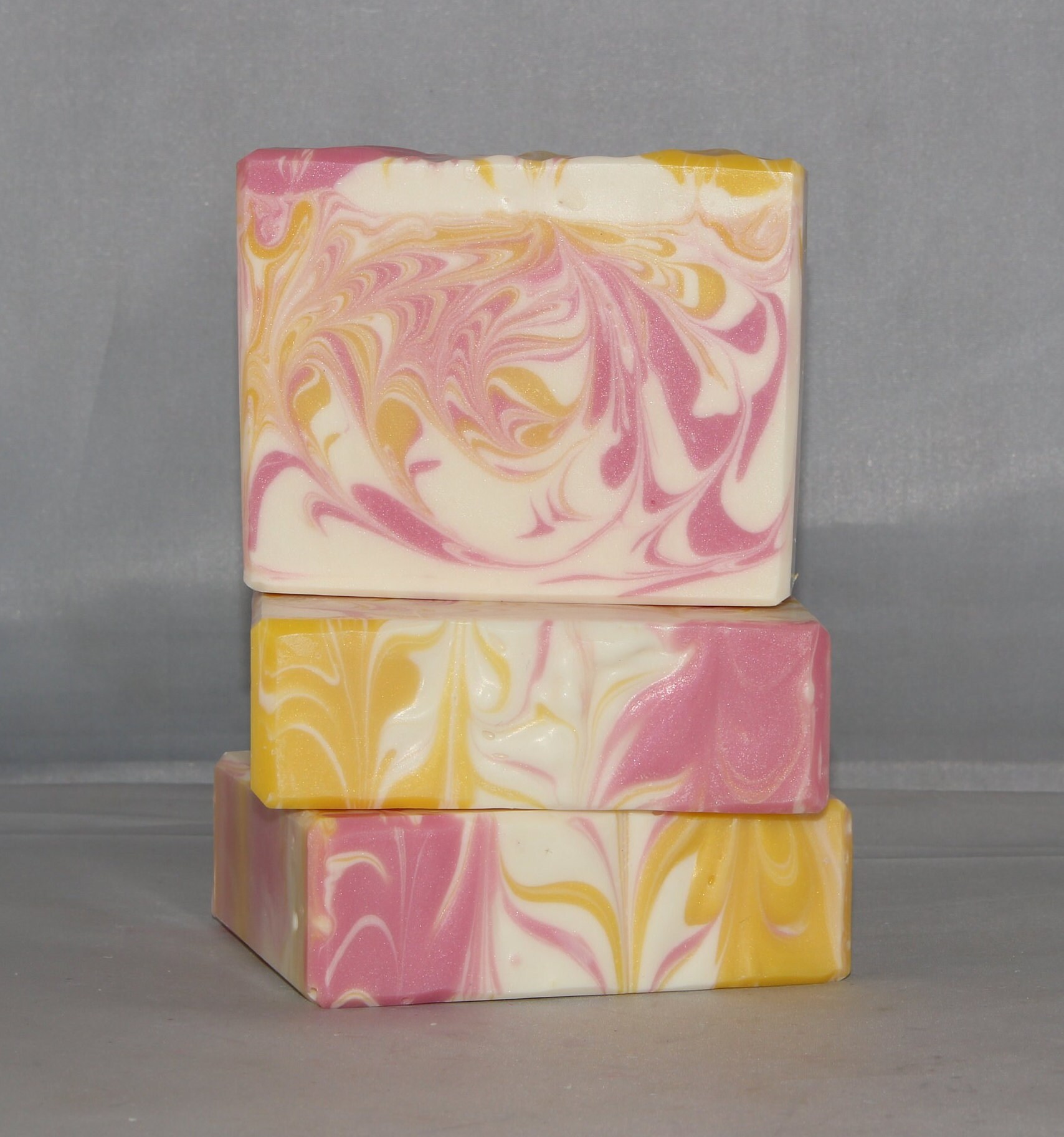 Soap Honeysuckle Soap Bar Scented Handmade Cold Process Artisan Soap ...