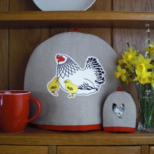Mother Hen and Chicks Embroidered Tea Cosy - Etsy