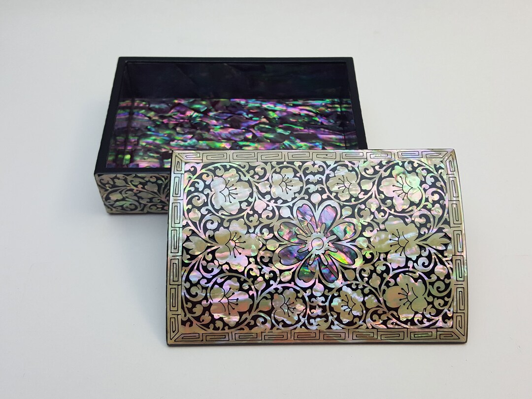 Najeon Chilgi Korean Traditional Pattern Card Case by Artisans - Etsy