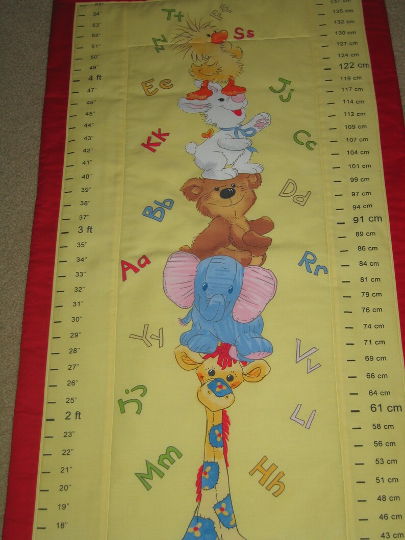 Fabric Growth Chart (quilted) - Suzy's Zoo Animal Friends Growth Chart ...