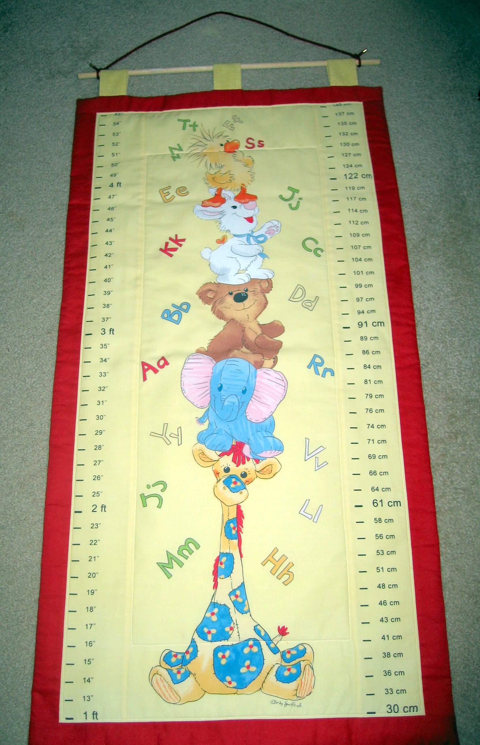 Fabric Growth Chart (quilted) - Suzy's Zoo Animal Friends Growth Chart ...