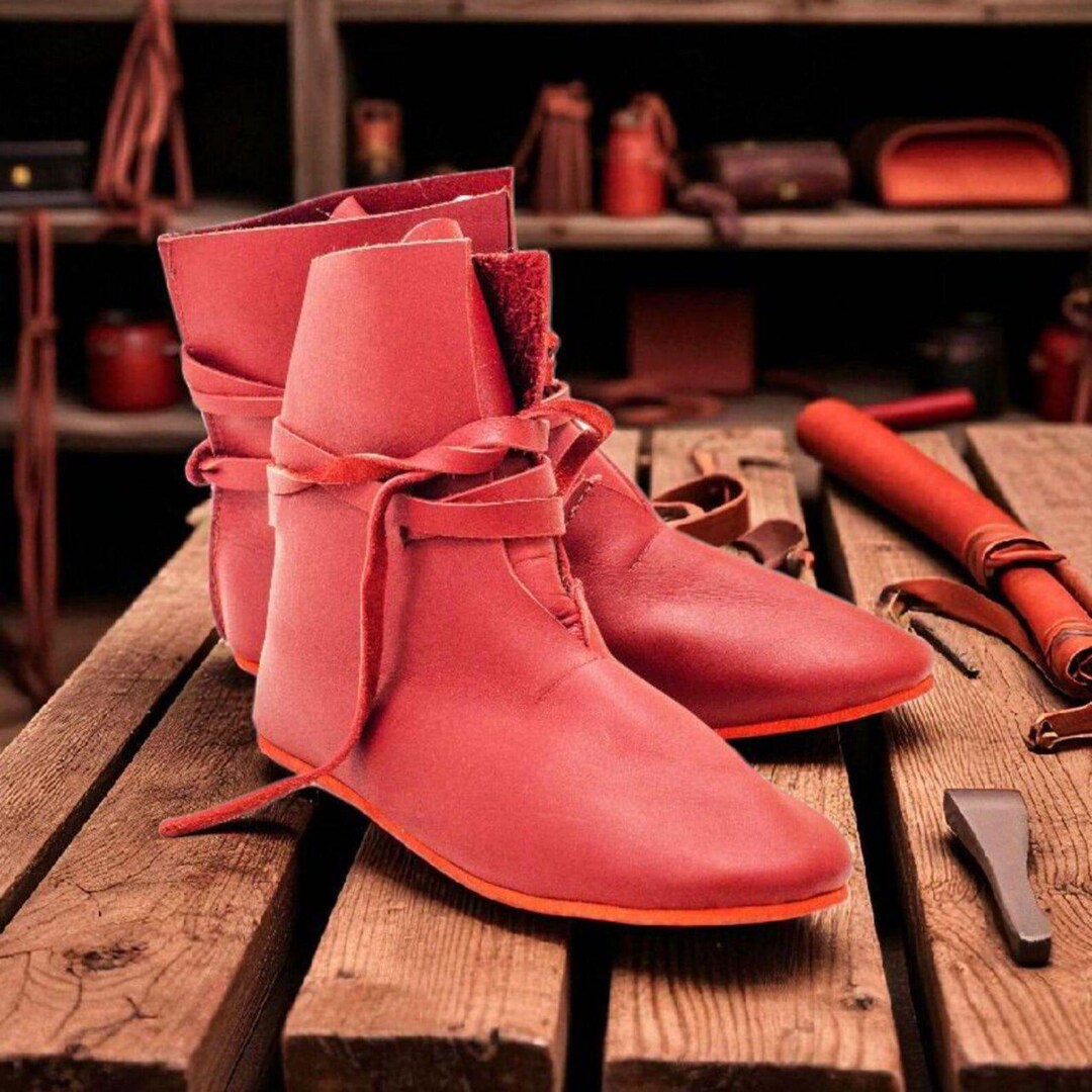 Handmade Leather Medieval Boots: Viking Renaissance Costume Shoes ...