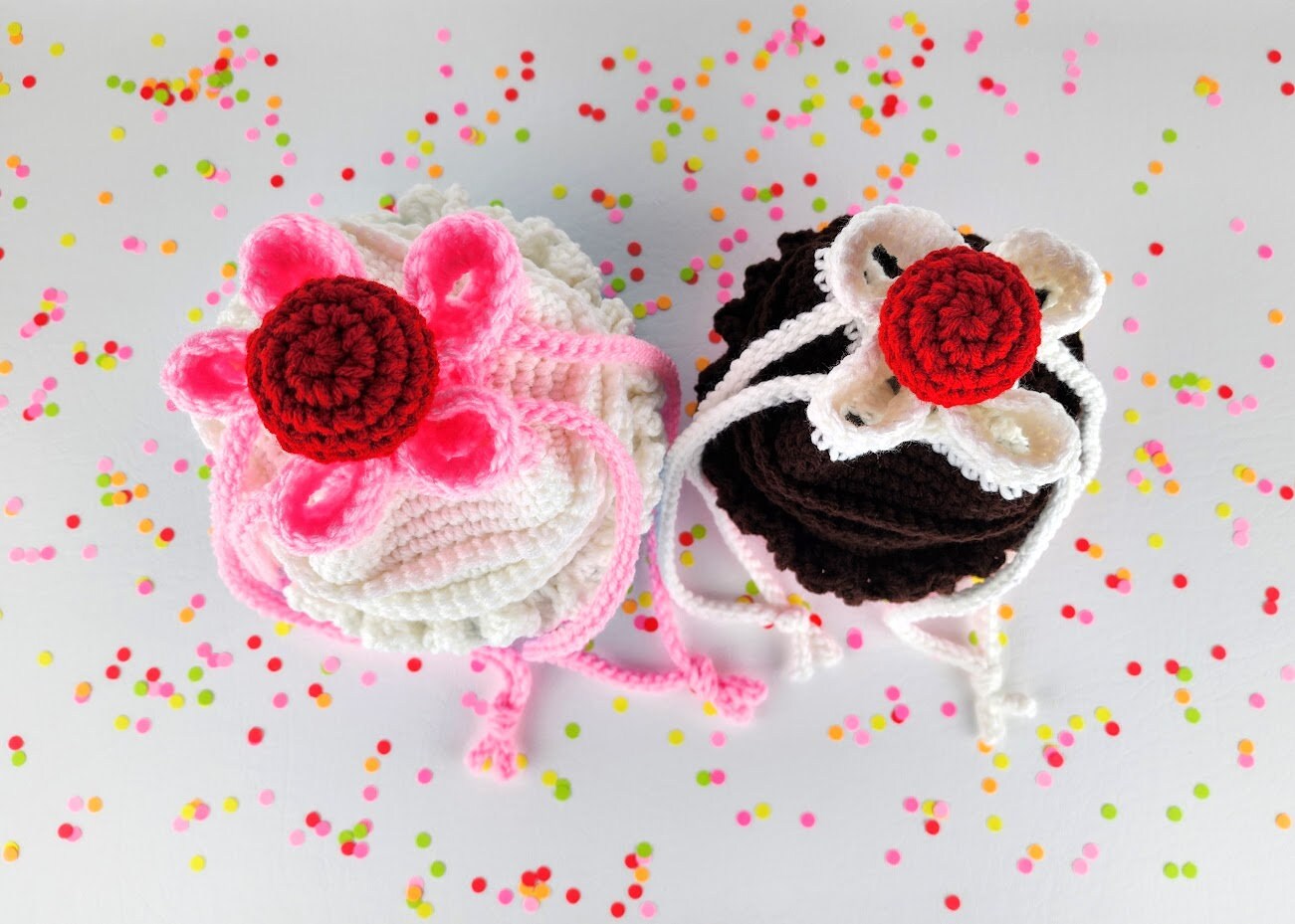 Cupcake Purse Crochet Pattern - Two Sizes Included - Cupcake Crochet ...