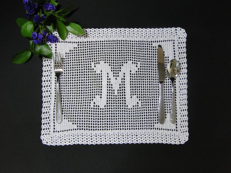 Monogram Placemat and Doily Crochet Pattern 702 Monogram | Etsy