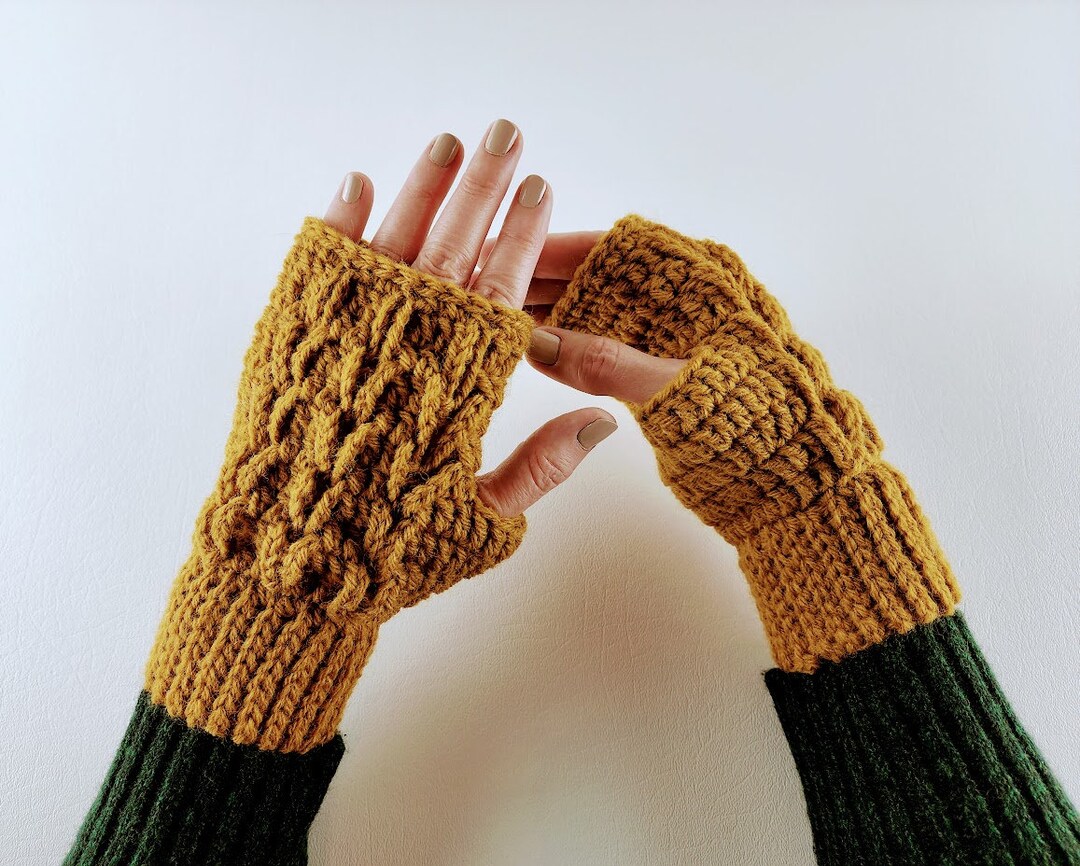 Timeless Texture Fingerless Gloves Crochet Pattern - Fingerless Mitts ...
