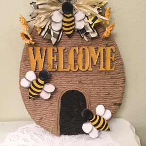 Bee Door Wall Decor Spring Floral Welcome Bee Sign Housewarming Bee ...