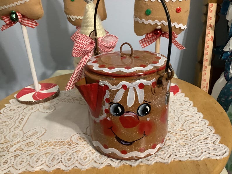 Adorable Gingerbread Coffee Pot Shorty. Gingerbread Collector Ginger ...