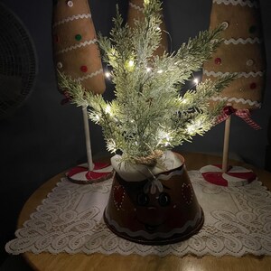 Gingerbread Tree Collar With Tree Gingerbread Tree Collar Ginger ...