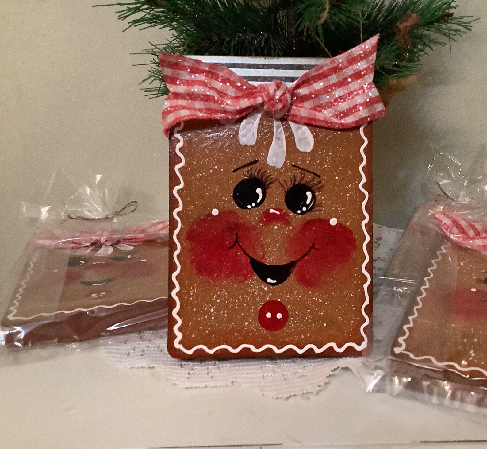 Gingerbread Holidayshelf Setter Housewarming Christmas Ginger Ginger ...