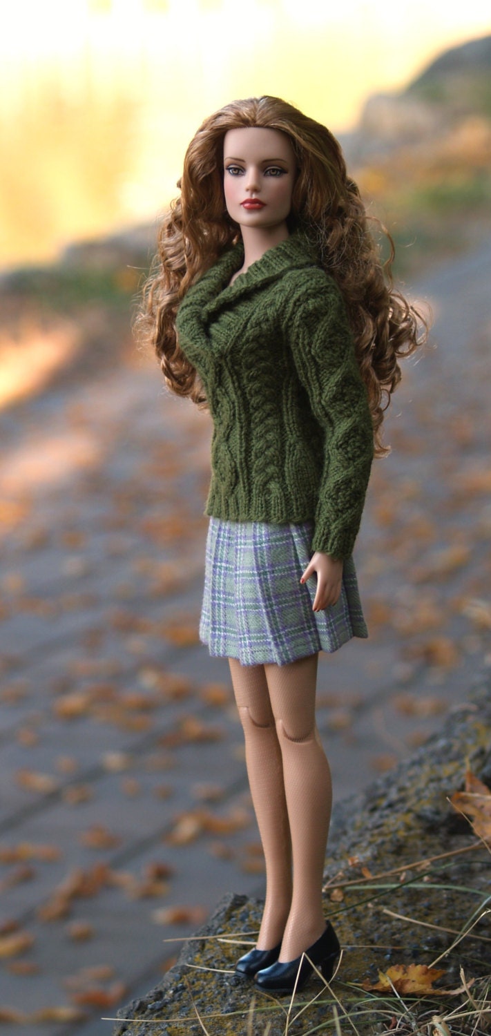 Crossover Collar Aran-twknitting Pattern for Tonner's | Etsy