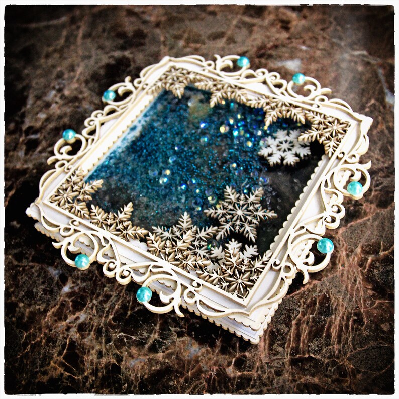 Reneabouquets Beautiful Board first Snow Shaker Box With - Etsy