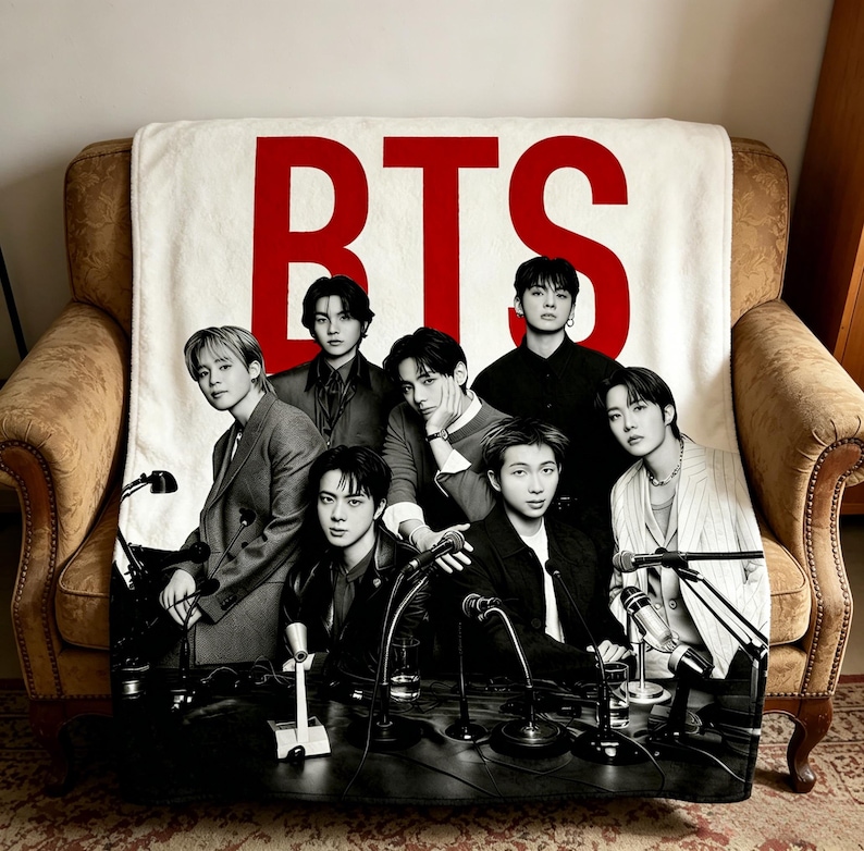 BTS Group Portrait Blanket, Cozy Warm Flannel Blanket for Fans & Gift ...