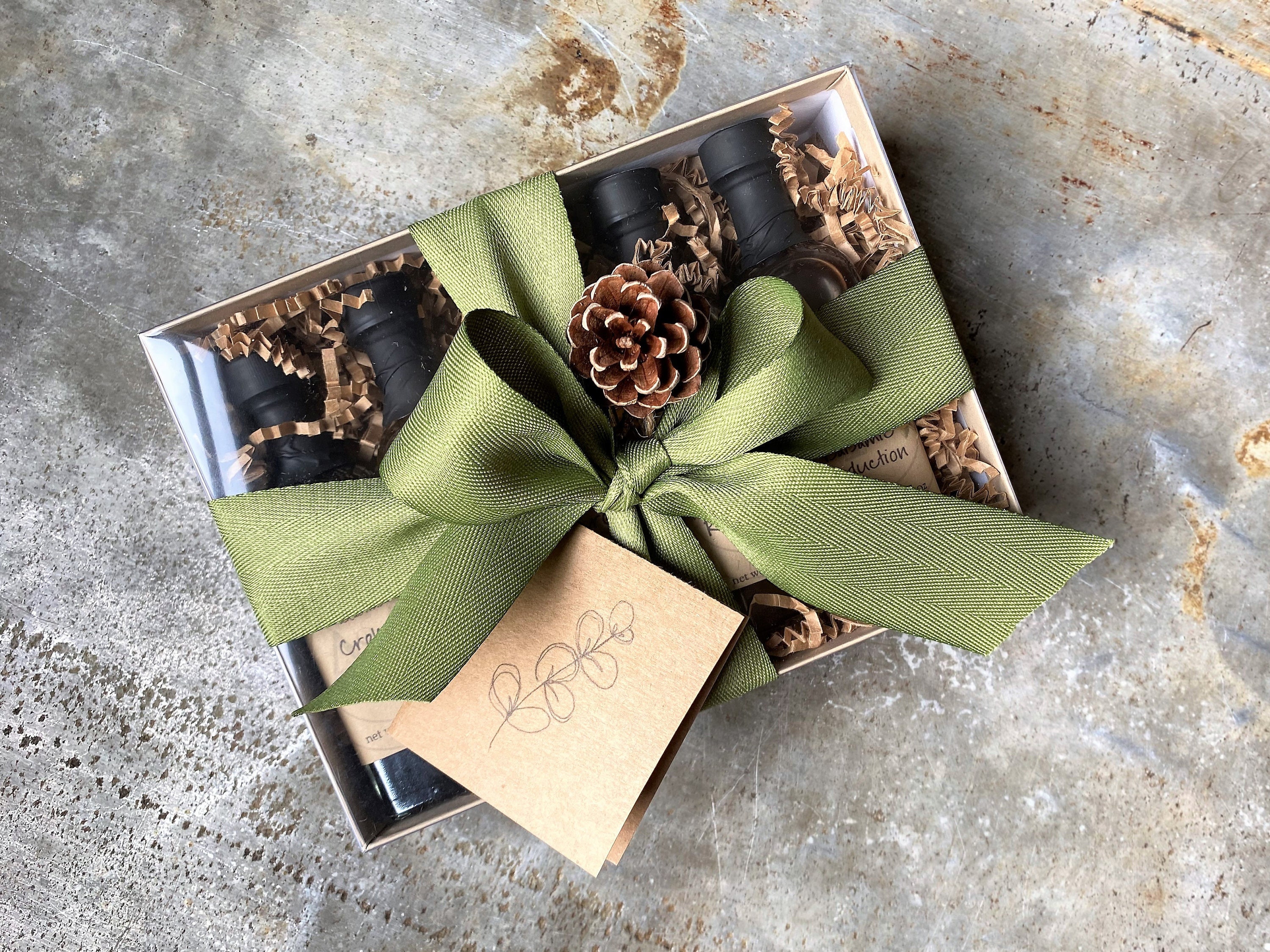 Olive Oil and Balsamic Vinegar Sampler Gift Box Holiday Gourmet Gift ...