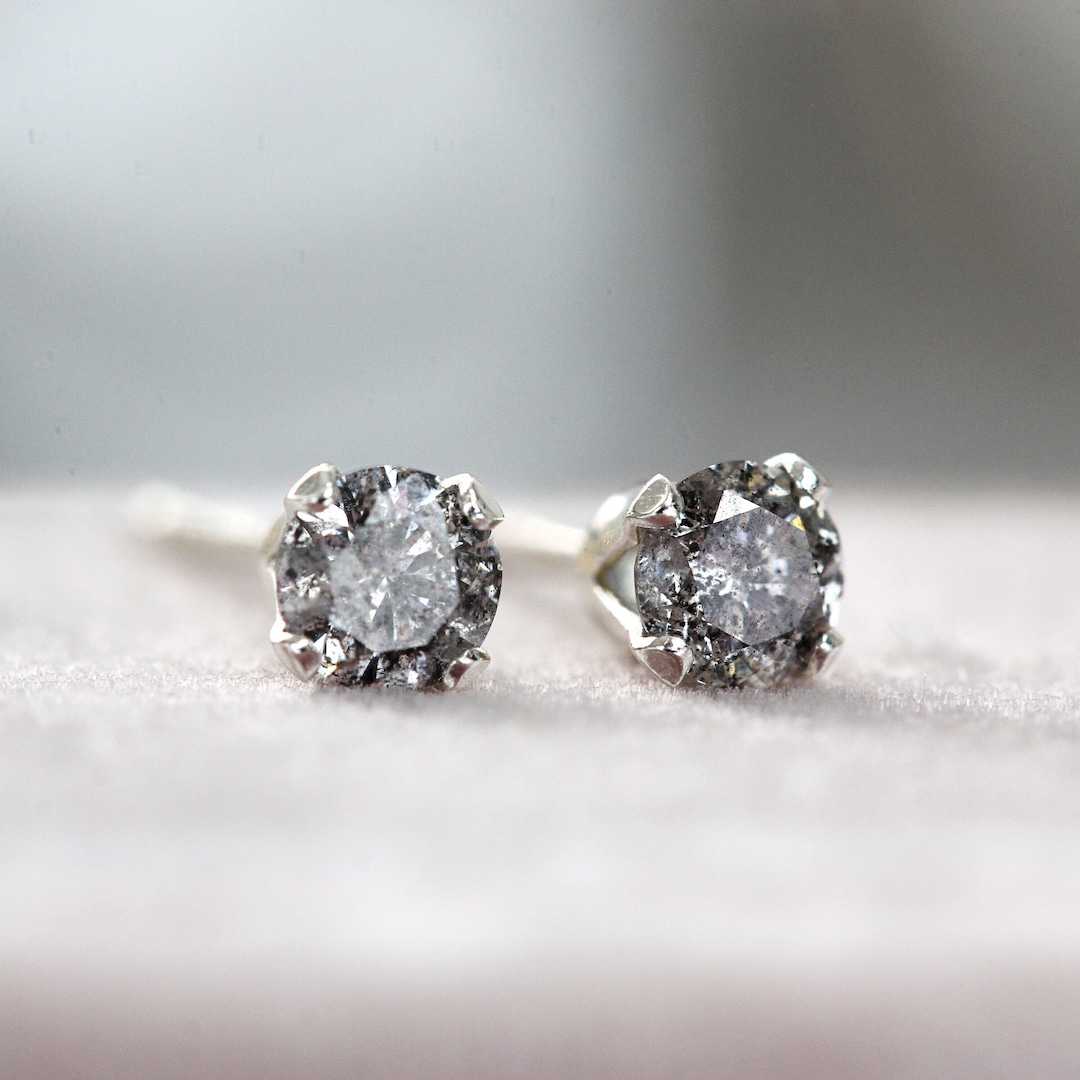 Grey salt and pepper diamond store