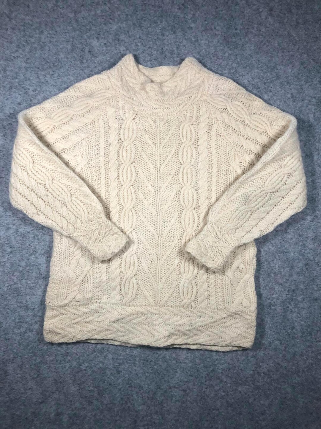 Susan D Vintage Men's Handknit Aran/fisherman Crew Neck Wool/mohair ...