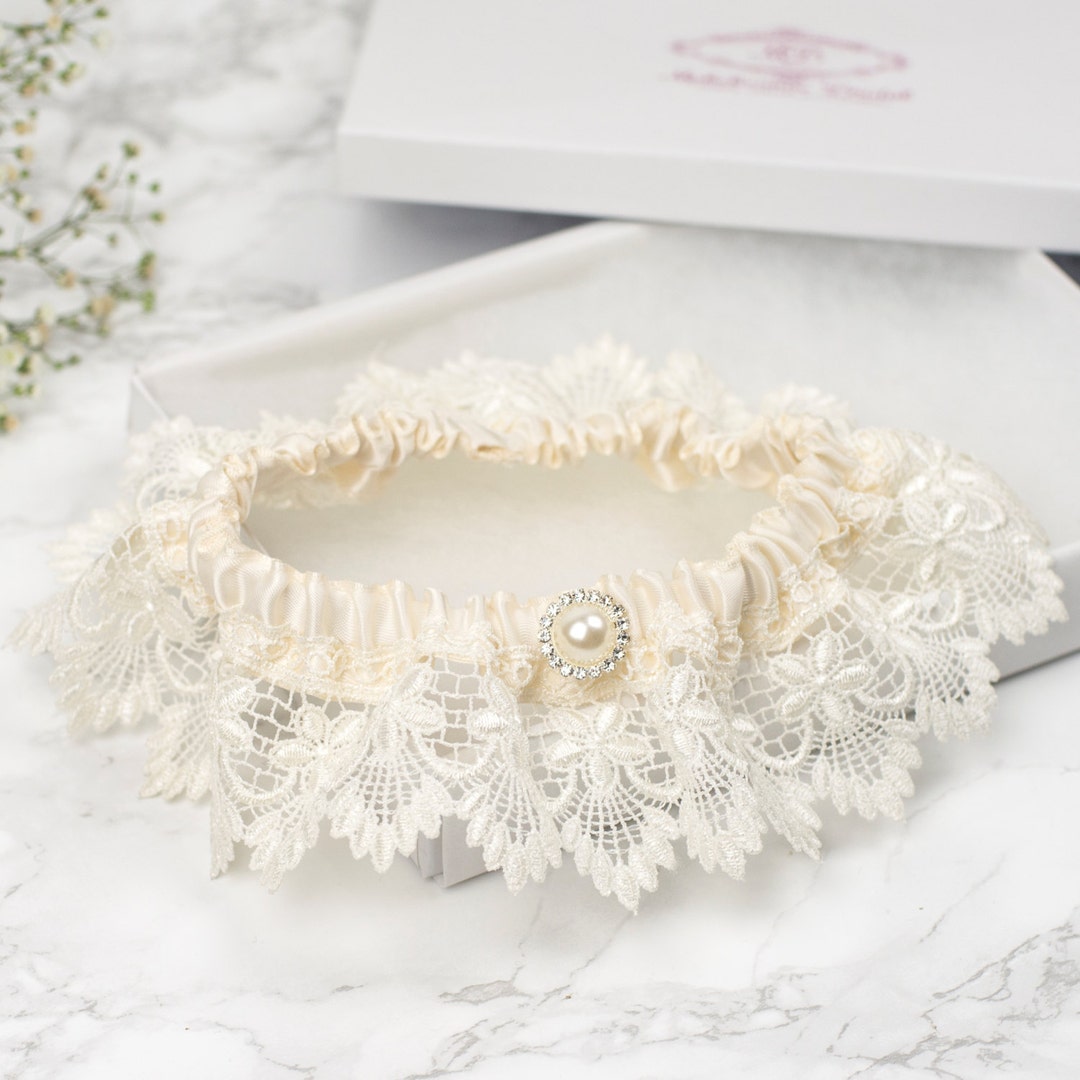 Wedding Garter Bridal Garter Embroidered Bridal Garter UK Vintage ...