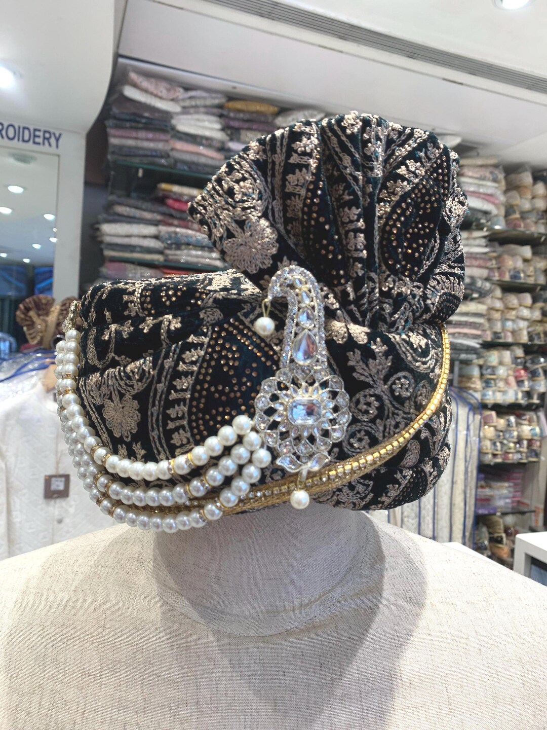 Green Velvet Turban Pagri – Adjustable Indian Safa With Pearl Kalgi ...