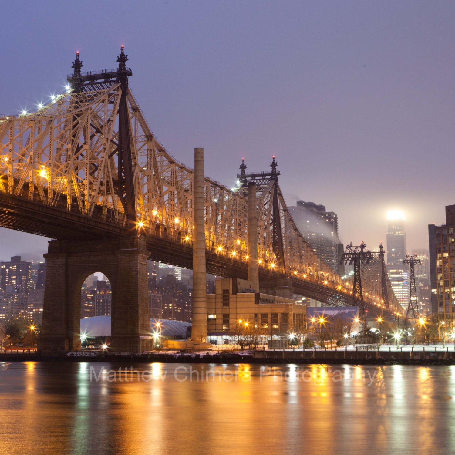 Queensboro Bridge - Midtown Manhattan Skyline at Night - Foggy New York ...