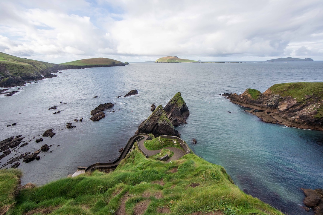 Dunquin Harbor - Rustic Irish Country - the Dingle Peninsula - County ...