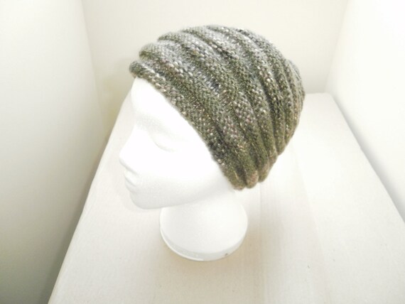 Items similar to Women's knitted "beehive" hat on Etsy
