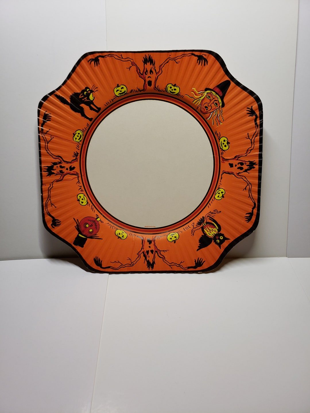 Vintage 1930's Near Mint Coved Halloween Paper Plate 4 Colorful Scenes ...