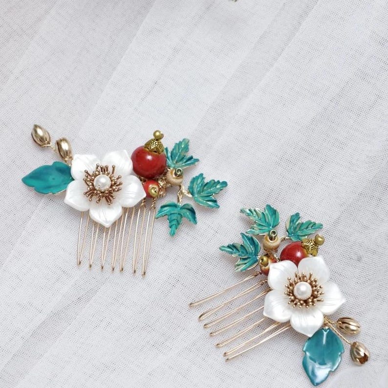 Blue Floral Bridal Hair Comb Set: Pearl Center, Gold Accents, Garden ...