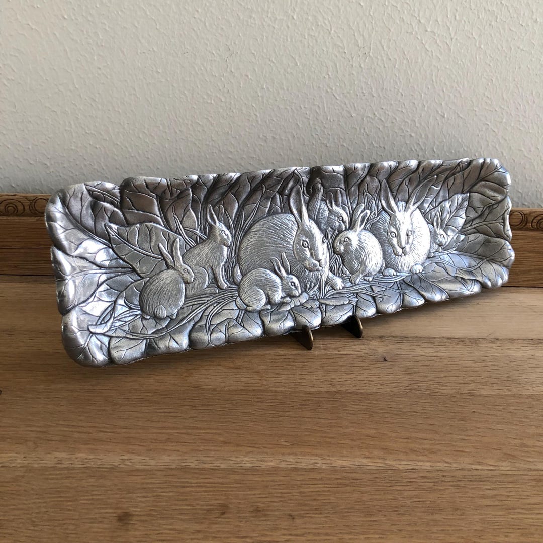Vintage Arthur Court Bunny Rabbit Motif Long Serving Tray Rabbits in ...