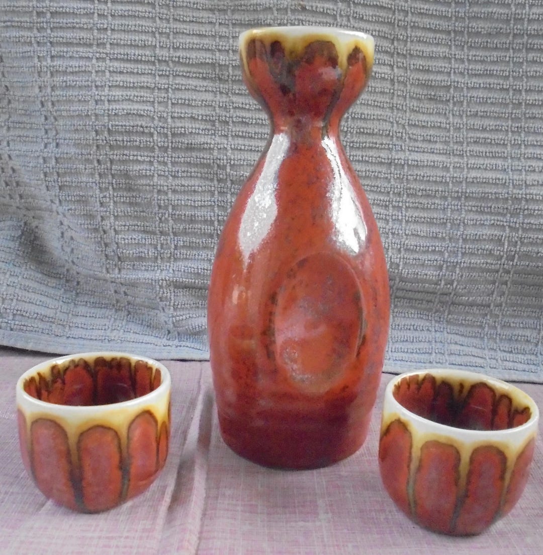 Vintage Sake Set From Japan With a Carafe Decanter and Sake Cups - Etsy
