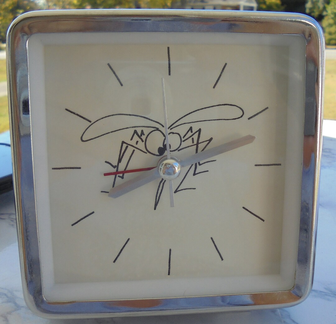 Vintage Working Mosquito Alarm Clock - Etsy