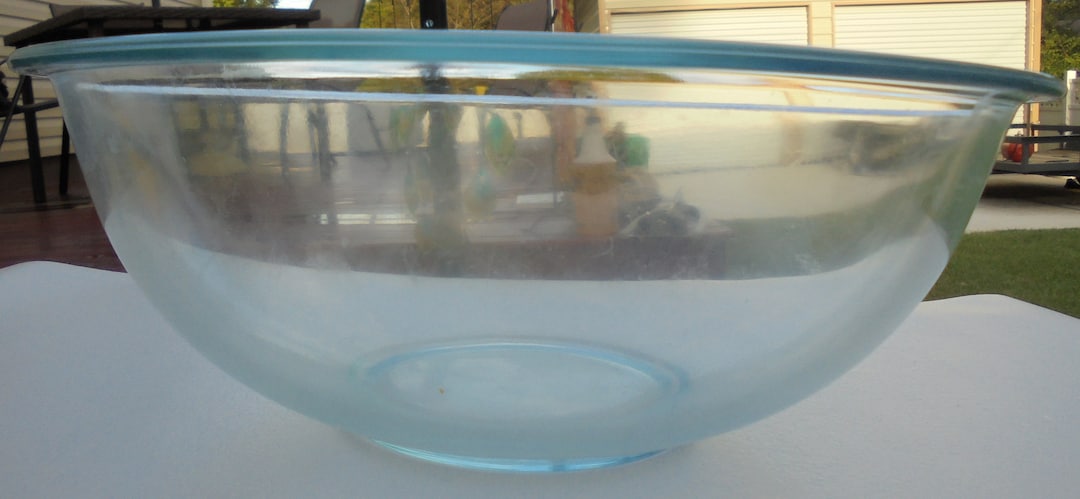 Light Blue Vintage 10 Cup Pyrex Mixing Bowl - Etsy