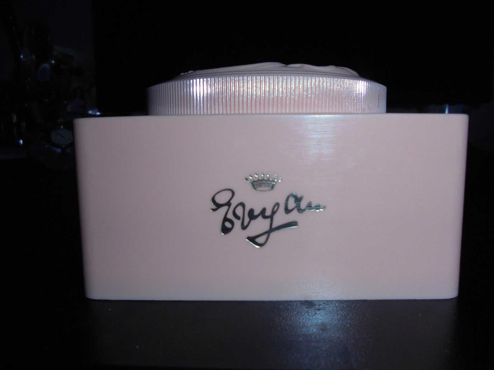 Ivy Ann Vintage Pink Bath Powder Box Acrylic Embossed no - Etsy
