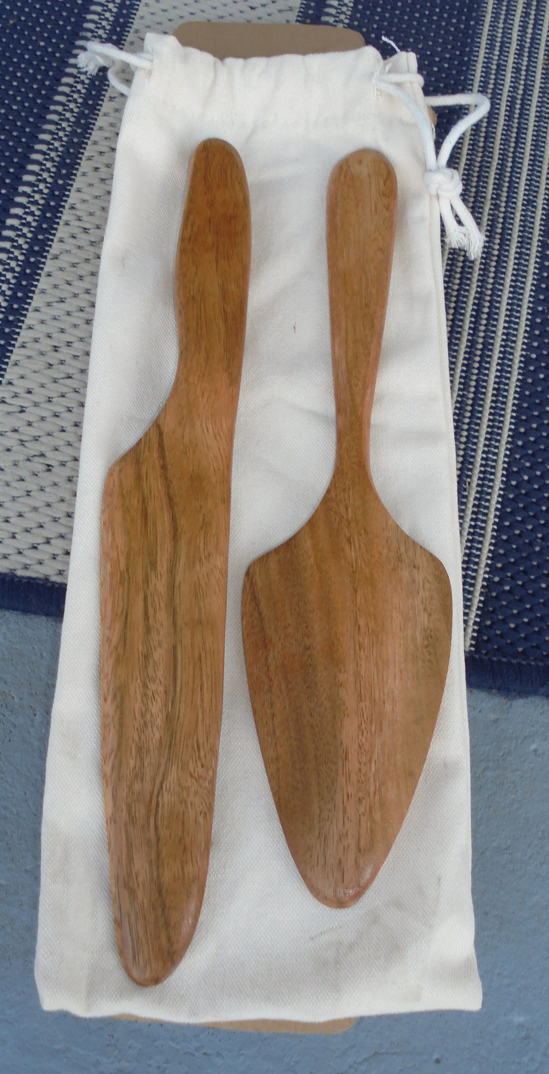 Wooden Cake Servers - Etsy