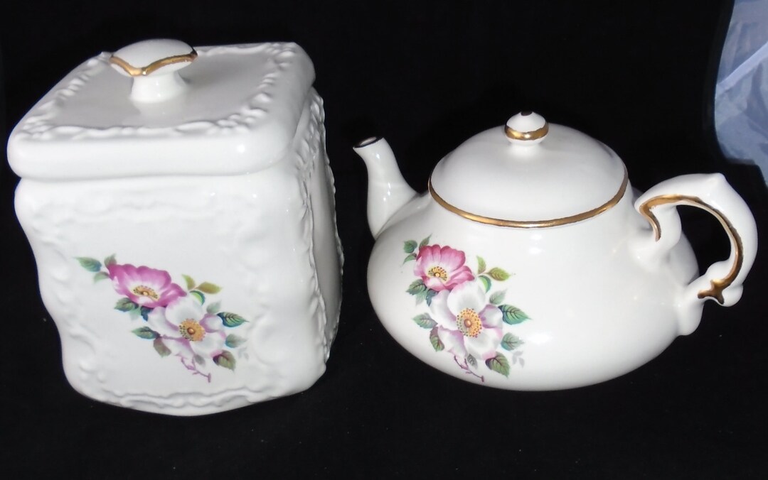The House of Webster Old English Tea Pot and Tea Jar - Etsy
