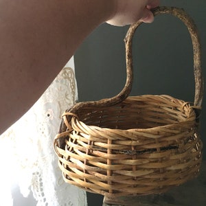 Vintage Basket- Unique Vintage Rustic Basket With Natural Branch Handle ...