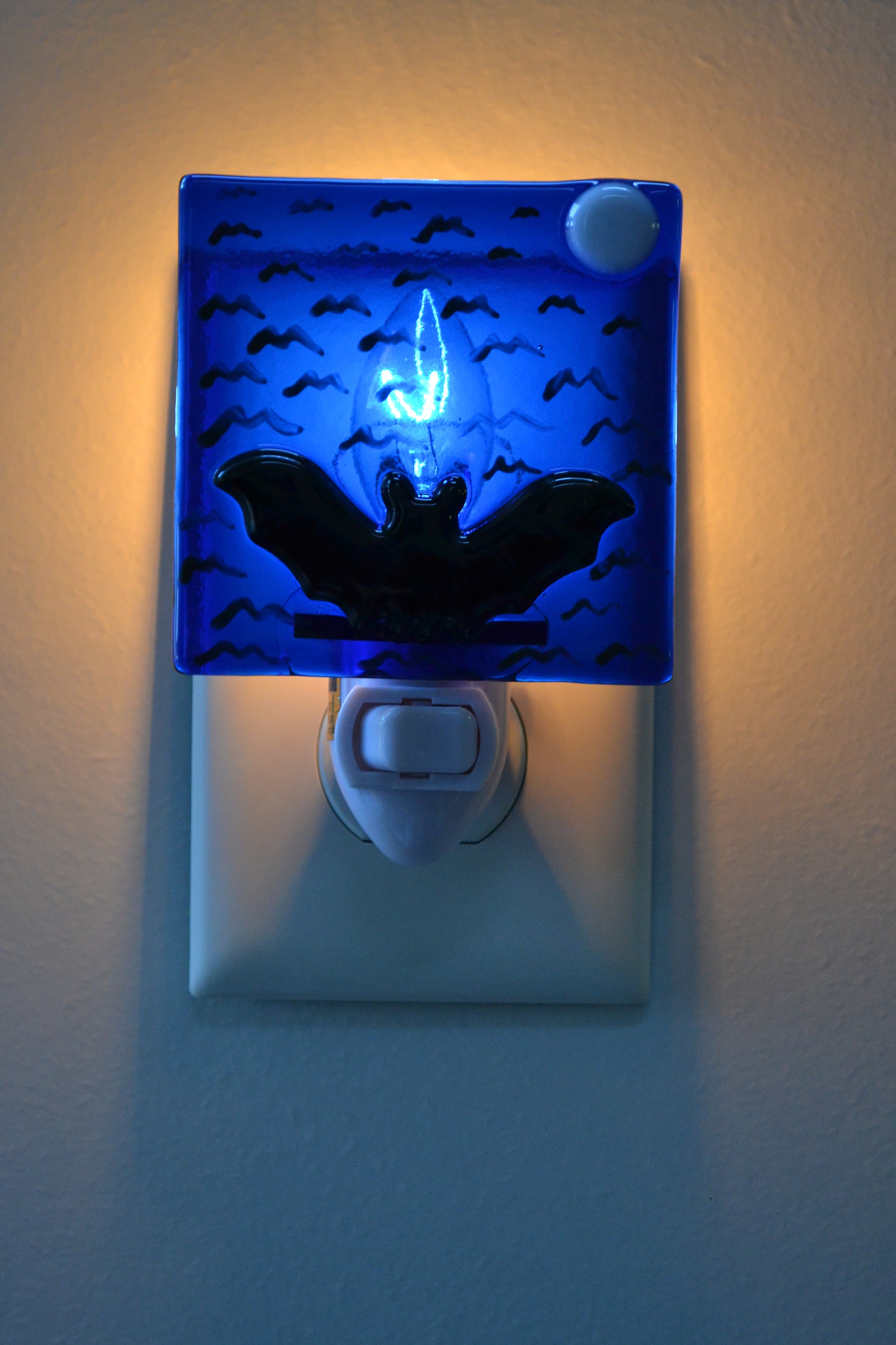 Bat in the Night Sky Fused Glass Night Light - Etsy
