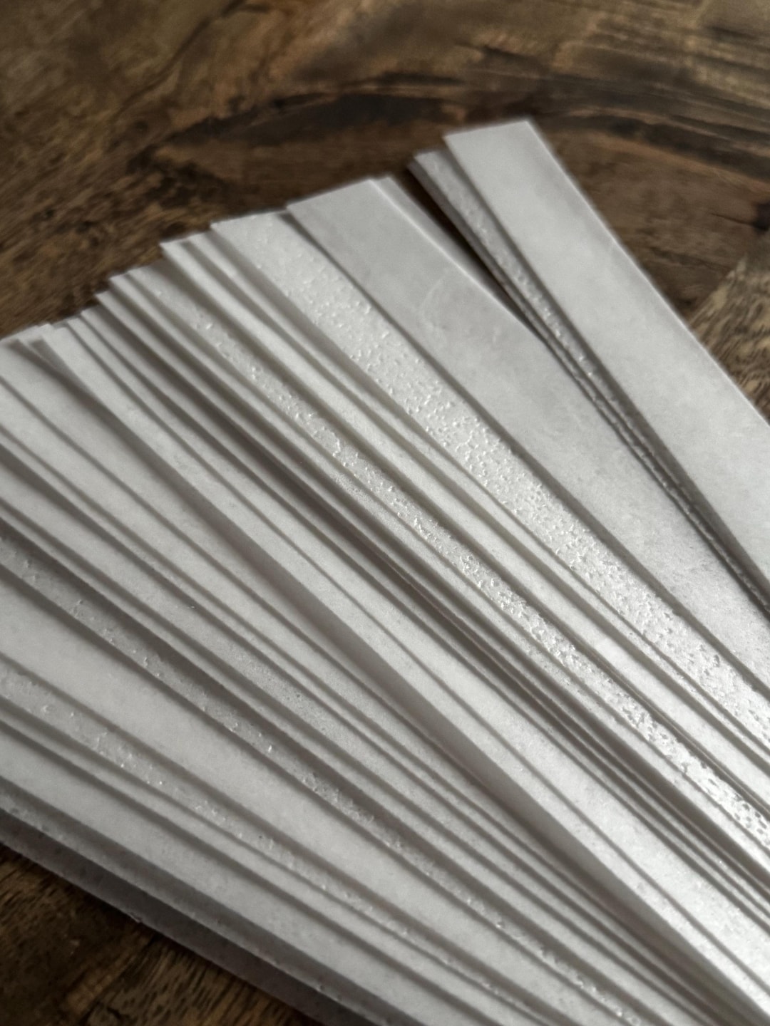 Pre Cut White Wafer Paper Strips, Approx 30, Approx 22cm Long 2cm Wide ...