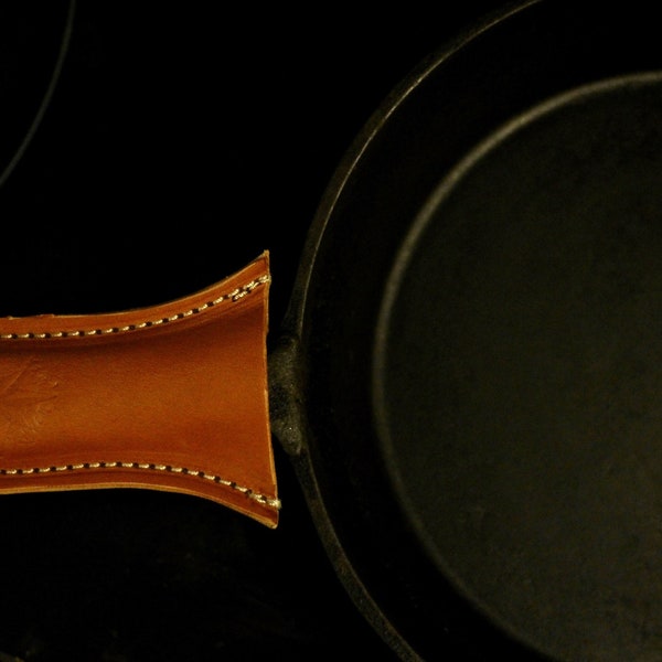 Leather Cast Iron Skillet Handle Cover - Etsy