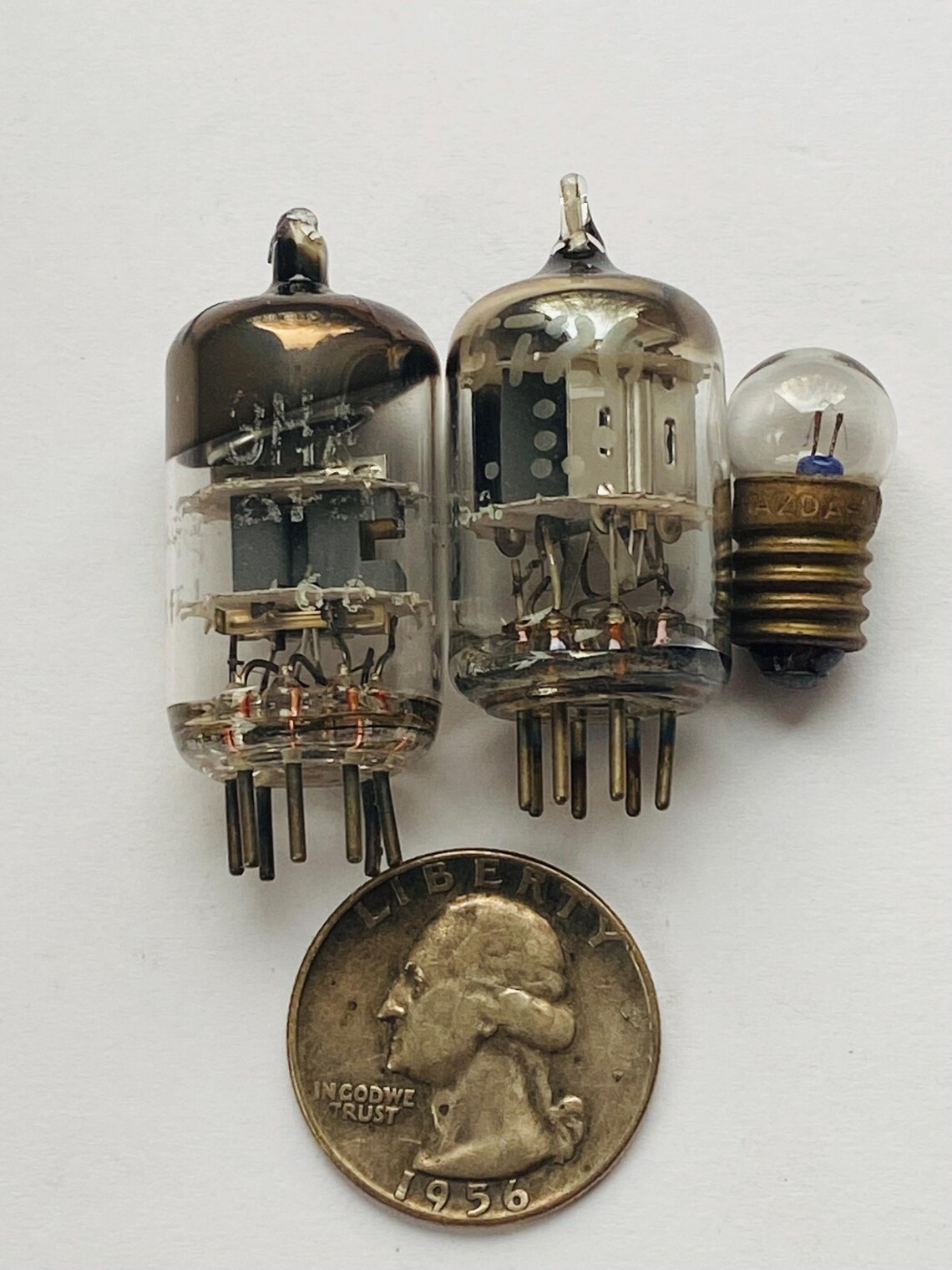 3 Pc Lot of Vintage Glass Radio Vacuum Tubes and Tiny Bulb Steampunk ...