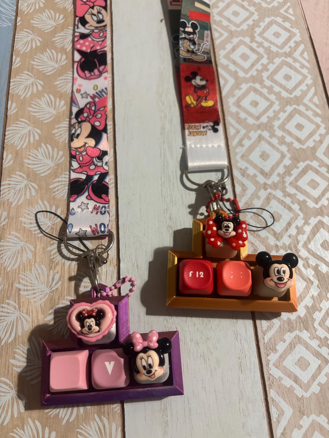 Mickey / Minnie Mouse Fidget Clicker - Etsy
