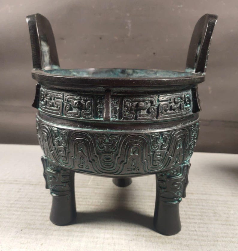 Shang and Zhou Dynasty Bronze Double Ding With Taotie Pattern - Etsy