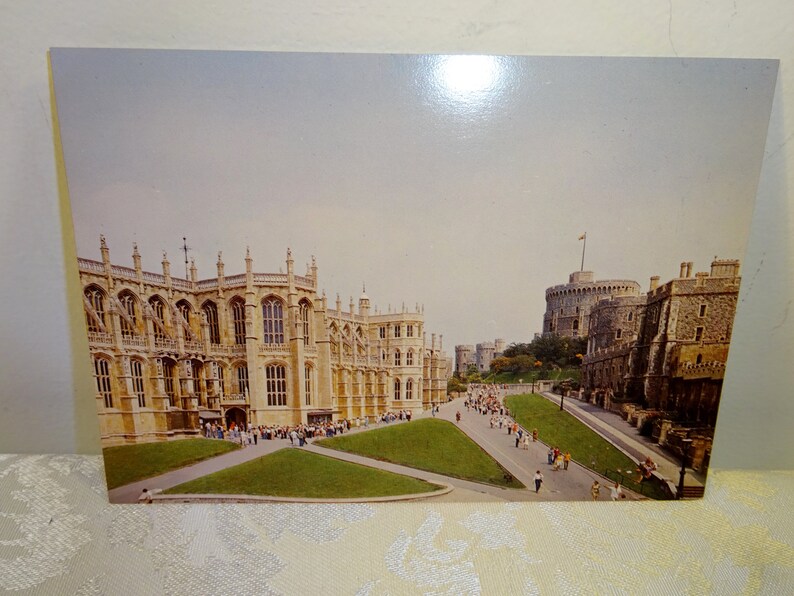 Vintage Postcards Windsor Castle Unused 7 Postcards UK England Color ...
