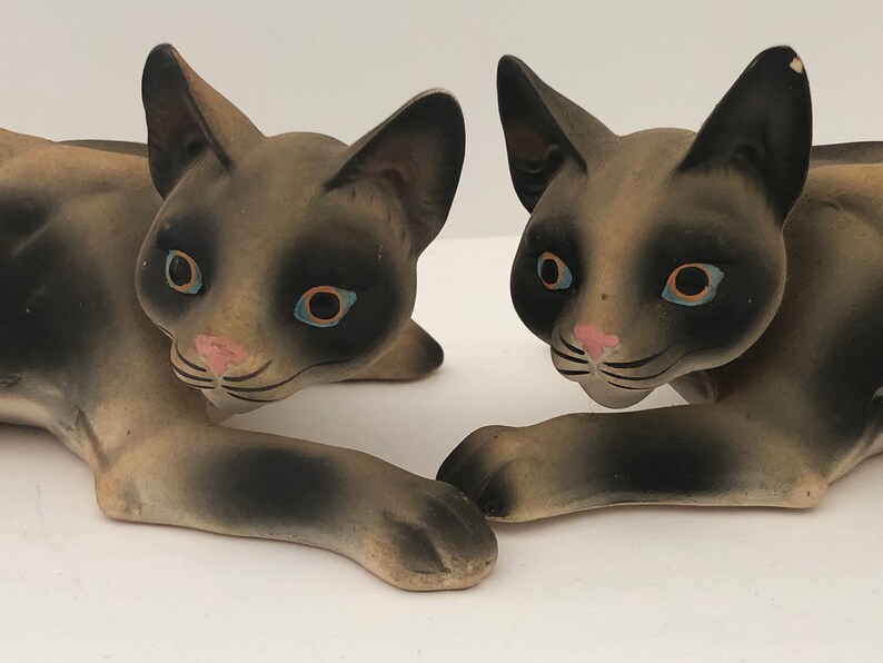 A Pair of Siamese Cat Figurines by Lego Japan - Etsy