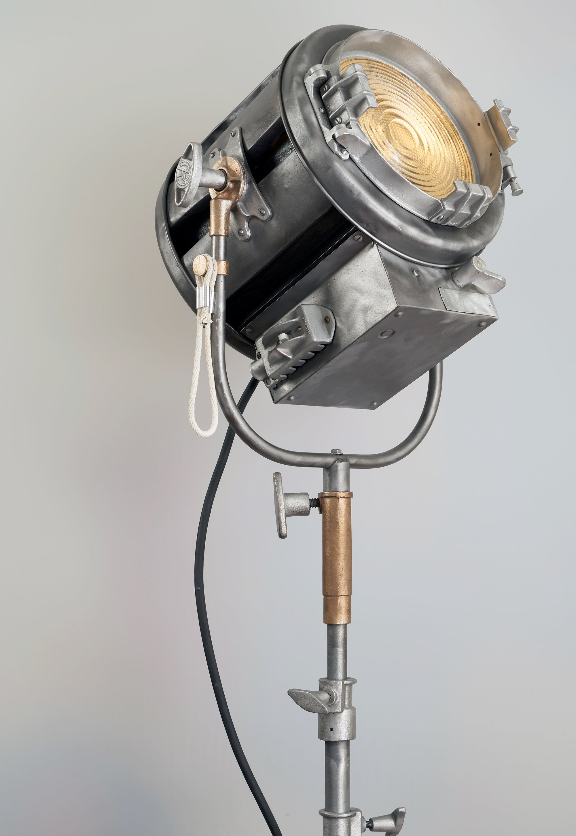 1960's 412 2K Mole Richardson Vintage Hollywood Movie Light - Etsy