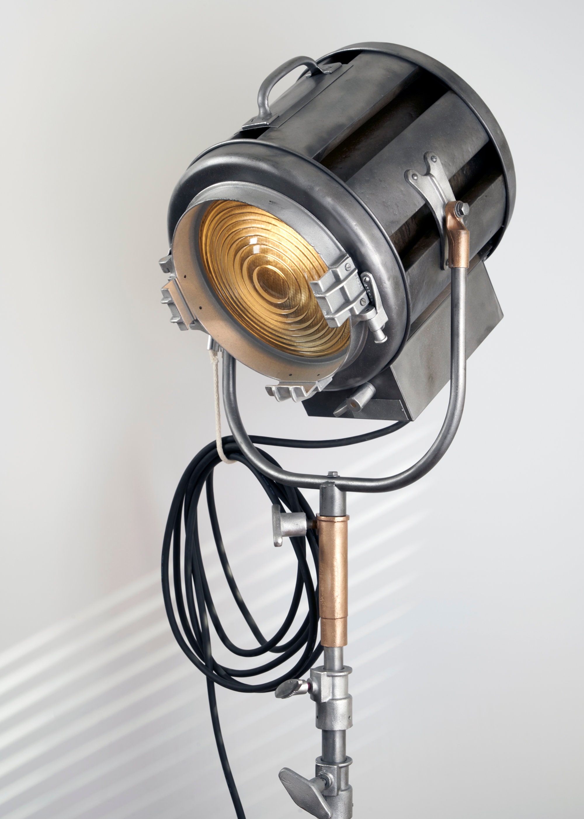 1960's 412 2K Mole Richardson Vintage Hollywood Movie Light