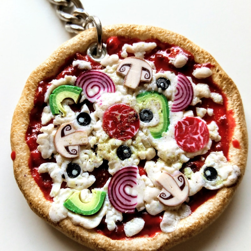Pizza Keychain - Etsy