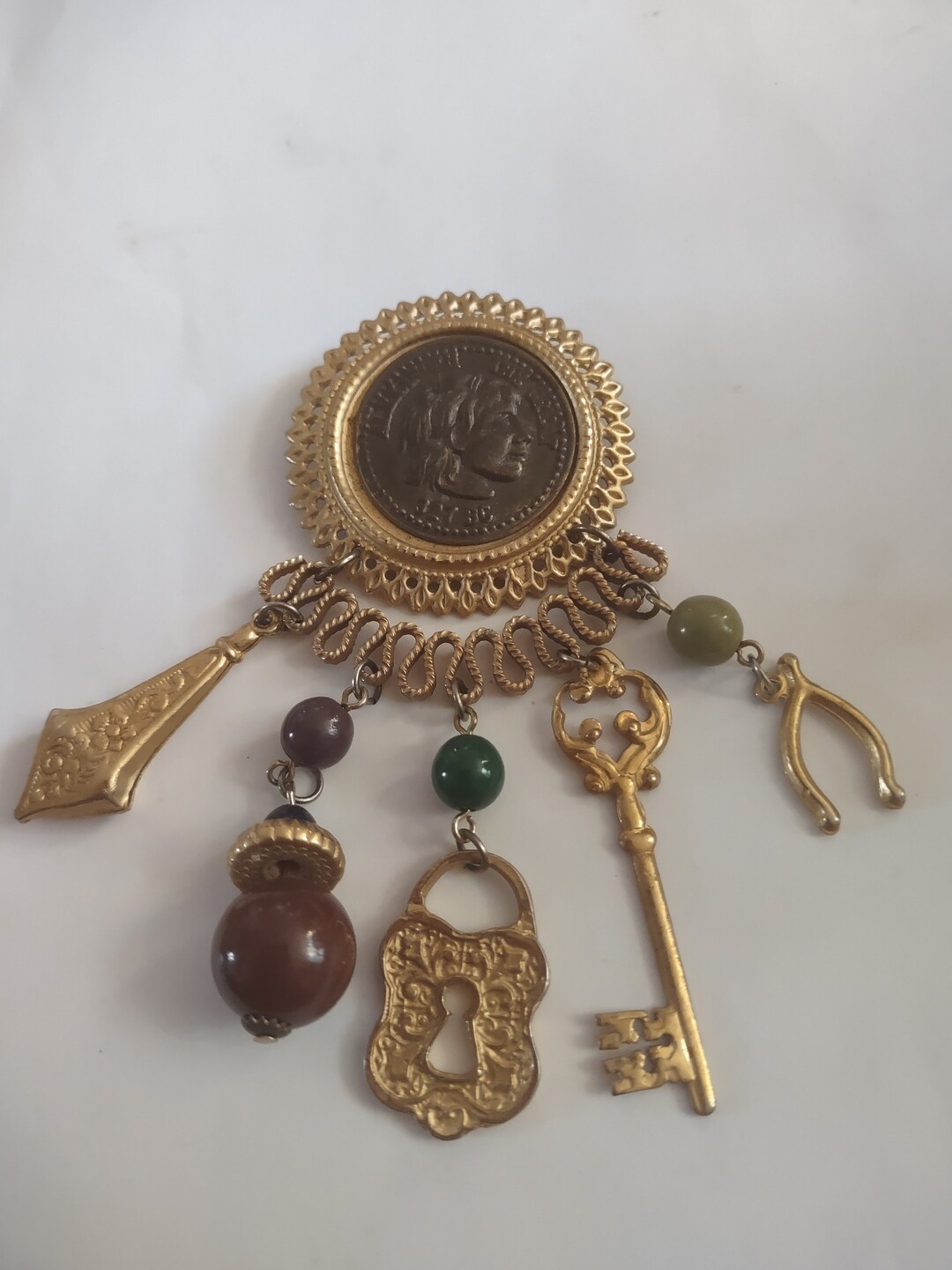 Vintage Alexander the Great Gold Tone Brooch Lock Key Wishbone - Etsy